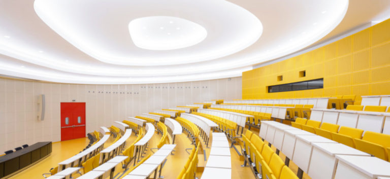 Why Study at TBU? | UTB