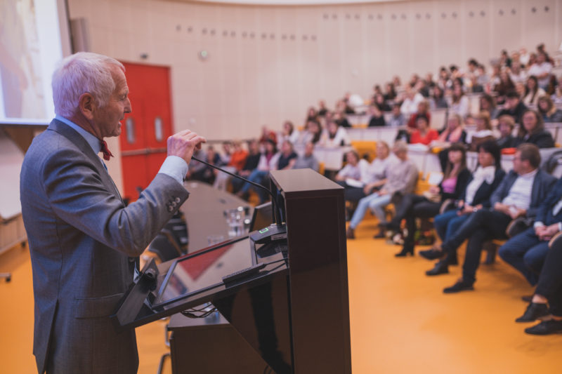 Profesor Pirk na Fakultě humanitních studií | UTB